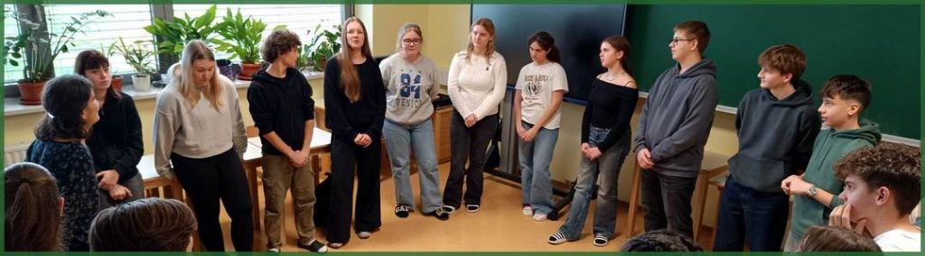 Gledališka pedagogika – delavnica z elementi dramske igre – DSŠ Lendava